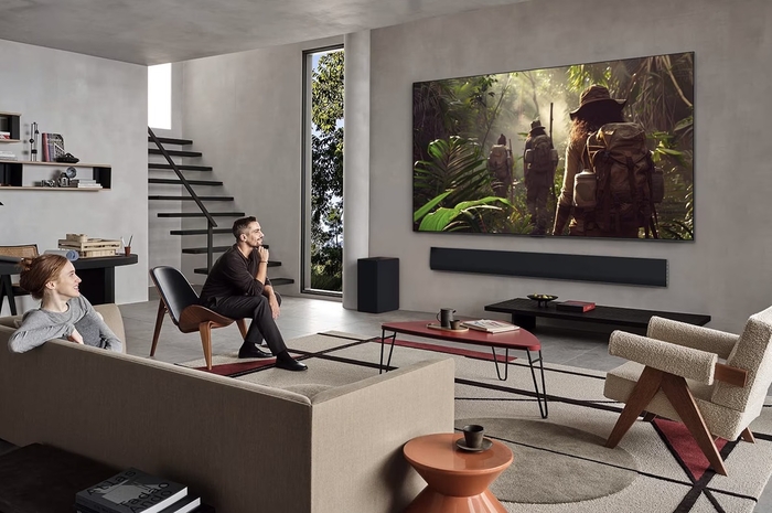 OLED vs mini-LED: How to buy a TV without losing your mind