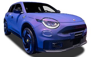 Abarth 600e Scorpionissima 54 kWh (2024) vs Fiat Topolino BEV 7kWh ...