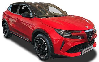 Alfa Romeo Junior 1.2 MHEV VGT 100kW e-DCT6 Ibrida (2024) vs Ford Puma ...