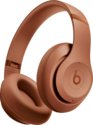Beats Solo 4 vs Beats Studio Pro: What is the difference?