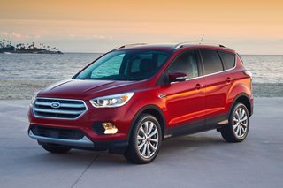 BYD Atto 3 60kWh Design (2024) vs Ford Escape (2017): Wat is het verschil?