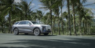Hongqi E-HS9 (2022) vs Xpeng G9 BEV 98kWh AWD Performance (2023): Hvad ...