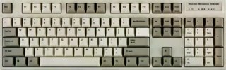 Leopold NP900RBT vs NuPhy Halo75: Qual a diferença?