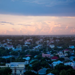 Mogadishu vs Recife: What is the difference?
