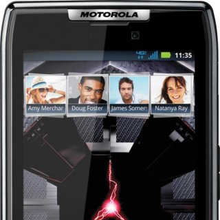 Apple iPhone 15 vs Motorola DROID RAZR: What is the difference?