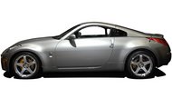 Lexus LX 570 (2014) vs Nissan 350Z 3.5l (2007): Qual a diferença?
