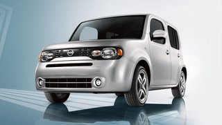 Lotus Emira 3.5 V6 SE Racing Line (2026) vs Nissan Cube 1.8 S (2014 ...