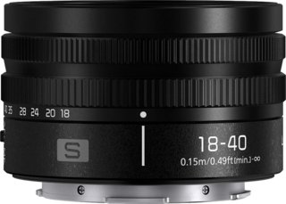 Panasonic Lumix S 14-28mm f/4-5.6 Macro vs Panasonic Lumix S 18-40mm f ...