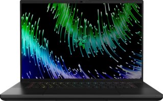 Lenovo Legion Pro 7i Gen 9 (2025) 16" vs Razer Blade 16 (2023) 16" UHD ...
