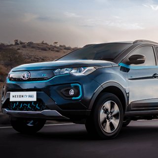 Tata Motors Nexon EV Max (2022) vs Toyota Prius (2017): What is the ...