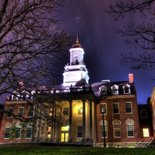 University of Connecticut vs University of Florida: qual è la differenza?