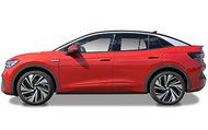 Toyota bZ3 (2023) vs Volkswagen ID.5 79 kWh 4Motion GTX Infotainment ...