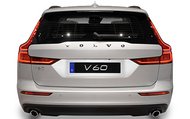 Volvo V60 T6 AWD Plug-in Hybrid Essential Auto (2025) vs Volvo XC60 T8 ...