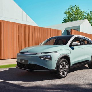 BYD Han vs Xpeng G3 520i Premium (2020): ¿cuál es la diferencia?